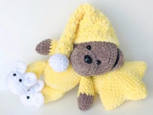 Crochet teddy bear in pajamas pattern | Amigurumi Space