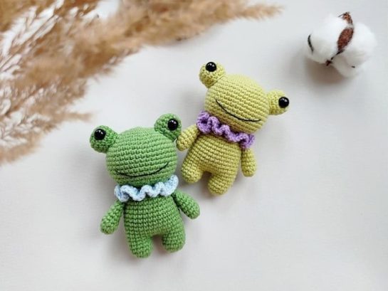Amigurumi little frog free crochet pattern | Amigurumi Space